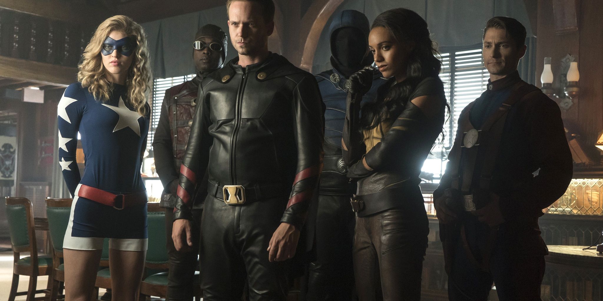 15 DC Superheroes We Want In Legends Of Tomorrow Season 3 | CBR