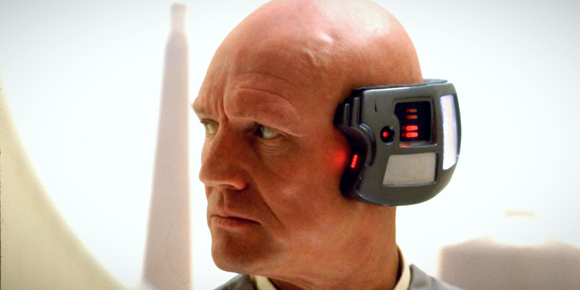 Star Wars: What Happened to Lobot in The Empire Strikes Back