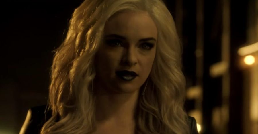 Killer Frost Earth 2 Barry Debut In New Promo For The Flash