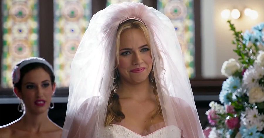 'Ted 2's' Jessica Barth on Accents, Teddy Bears & Talking Dirty to ...